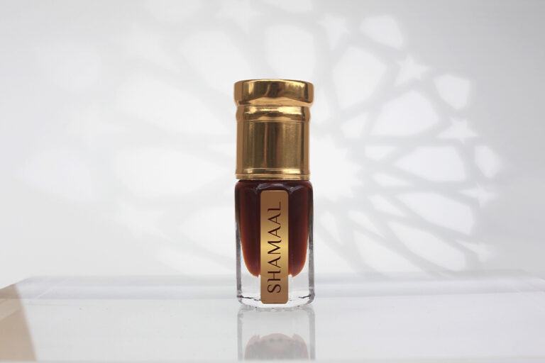 How Oud Oil Is Used in Arabian Culture and Islamic Traditions